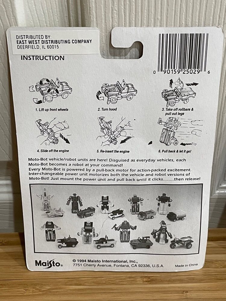 New 1994 Maisto Moto Bot Action Figure Robot Motorized