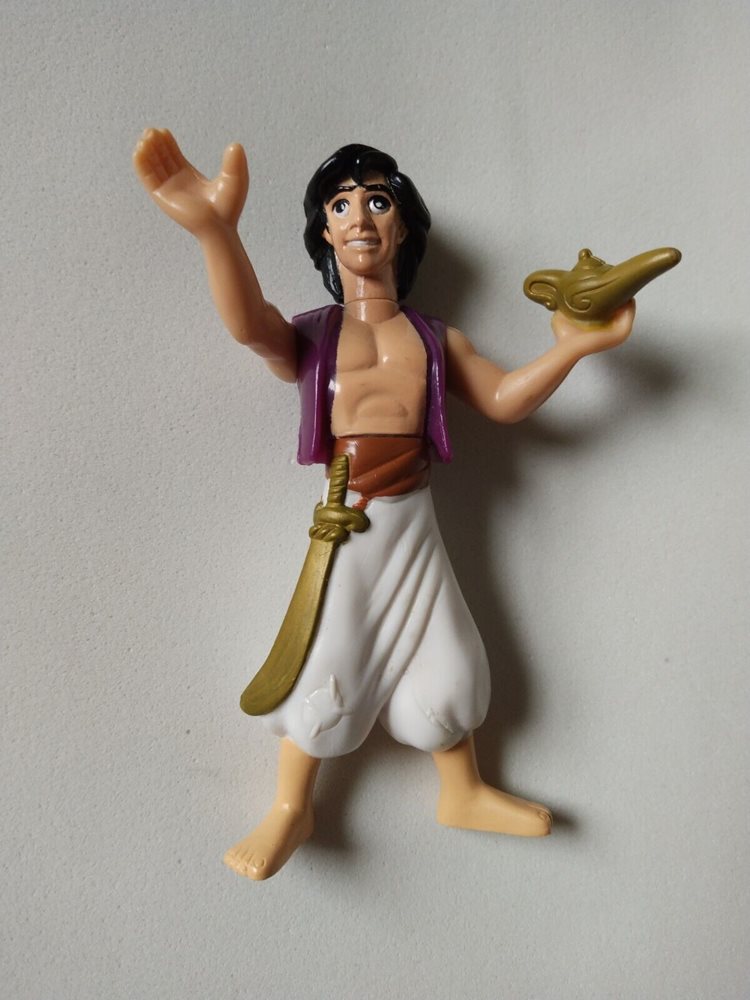 Disney Aladdin PVC Figurine Aladdin Holding Lamp Action